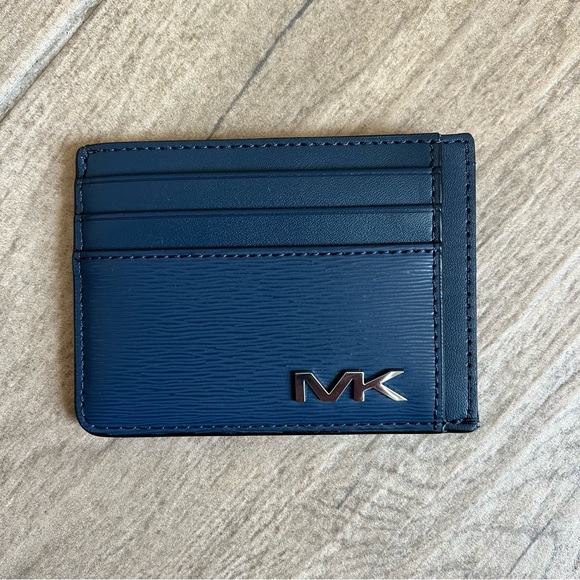 Michael Kors | Bags | Michael Kors Cooper Wallet | Poshmark